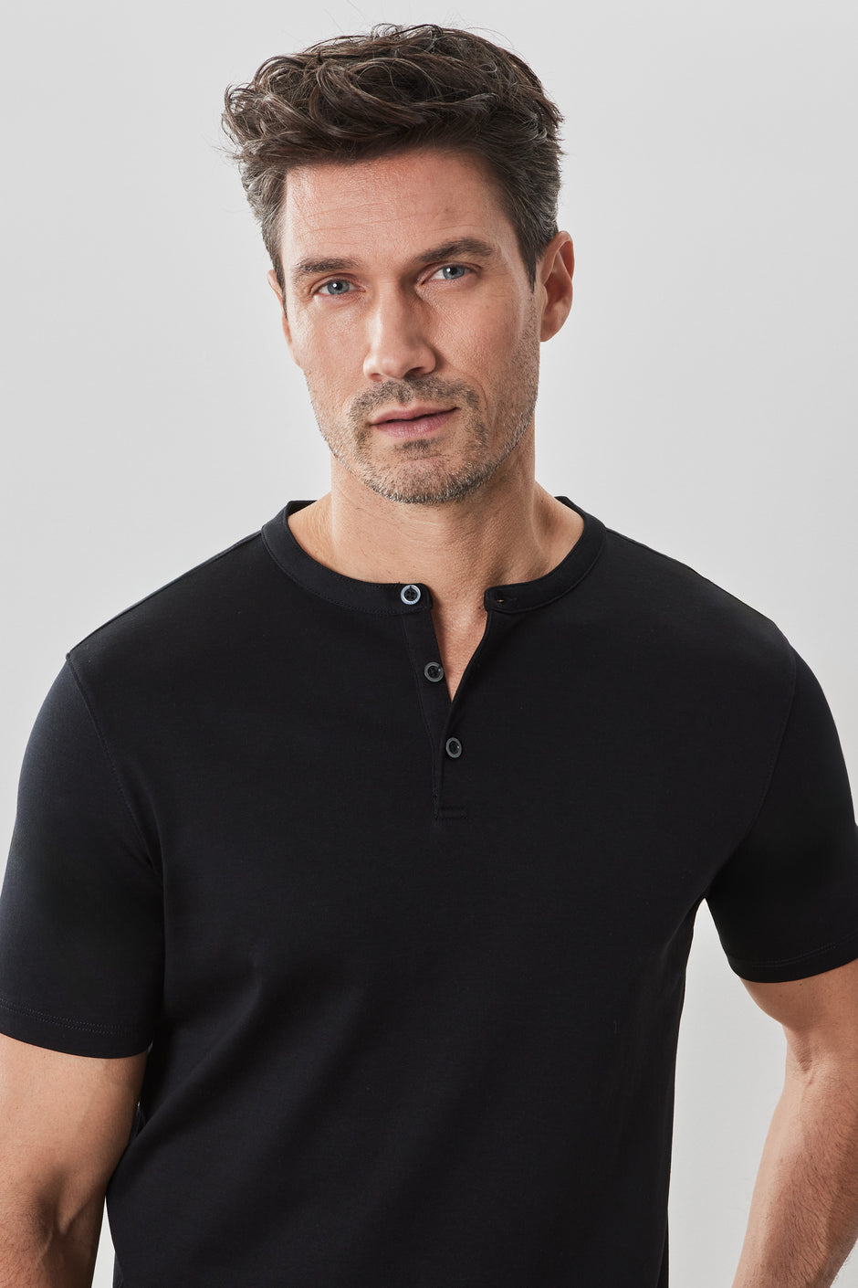 The Barakett Henley – Robert Barakett