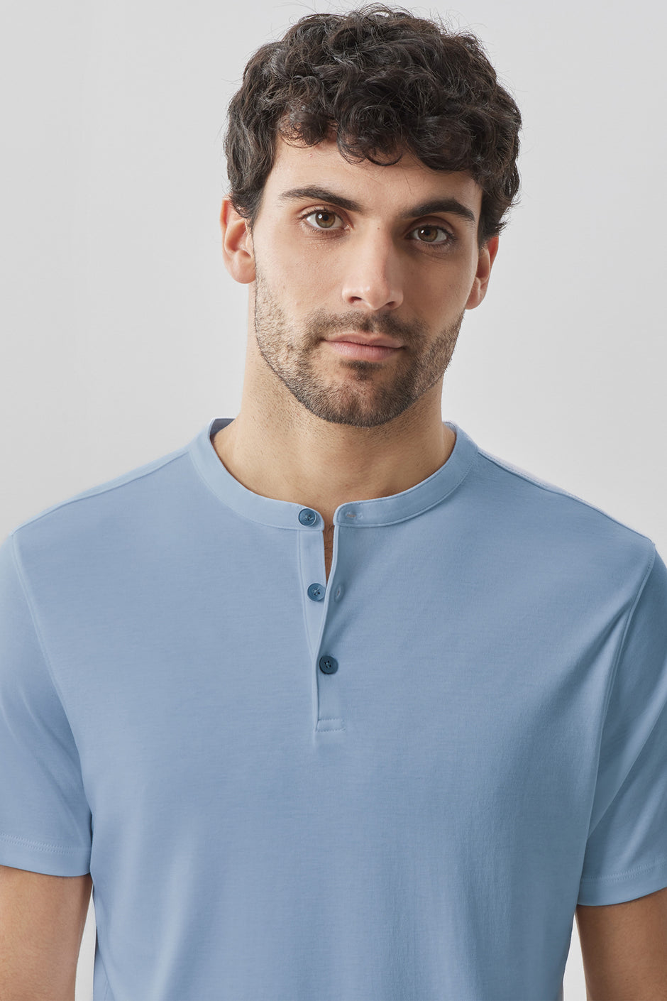 The Barakett Henley – Robert Barakett